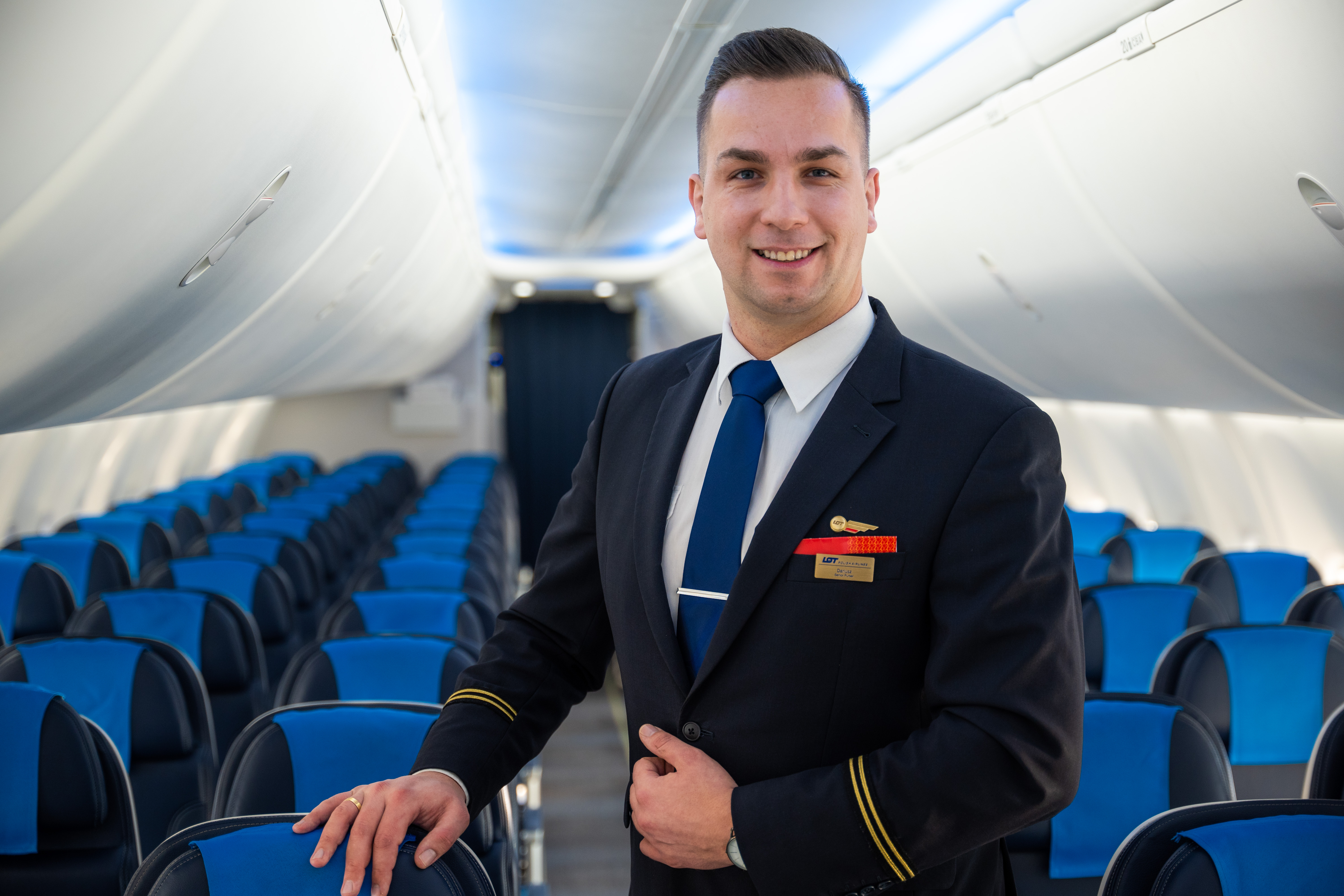 About working in the skies, an interview with a steward | LOT.com